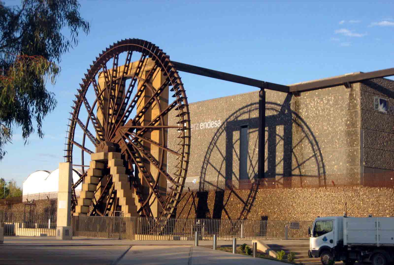 Escenario de la Noria Parque del Agua - Zaragoza - Aragón Musical