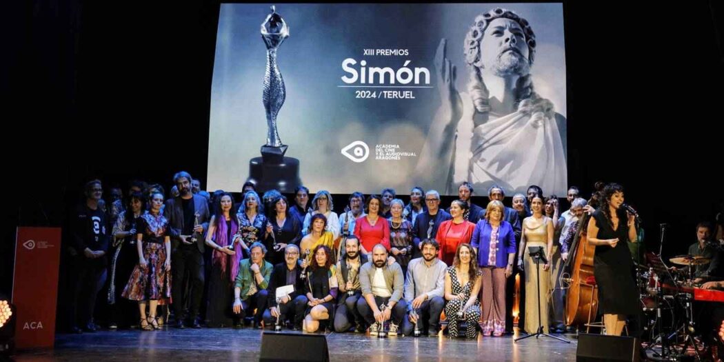 Manolo Kabezabolo triunfa en los XIII Premios Simón del cine